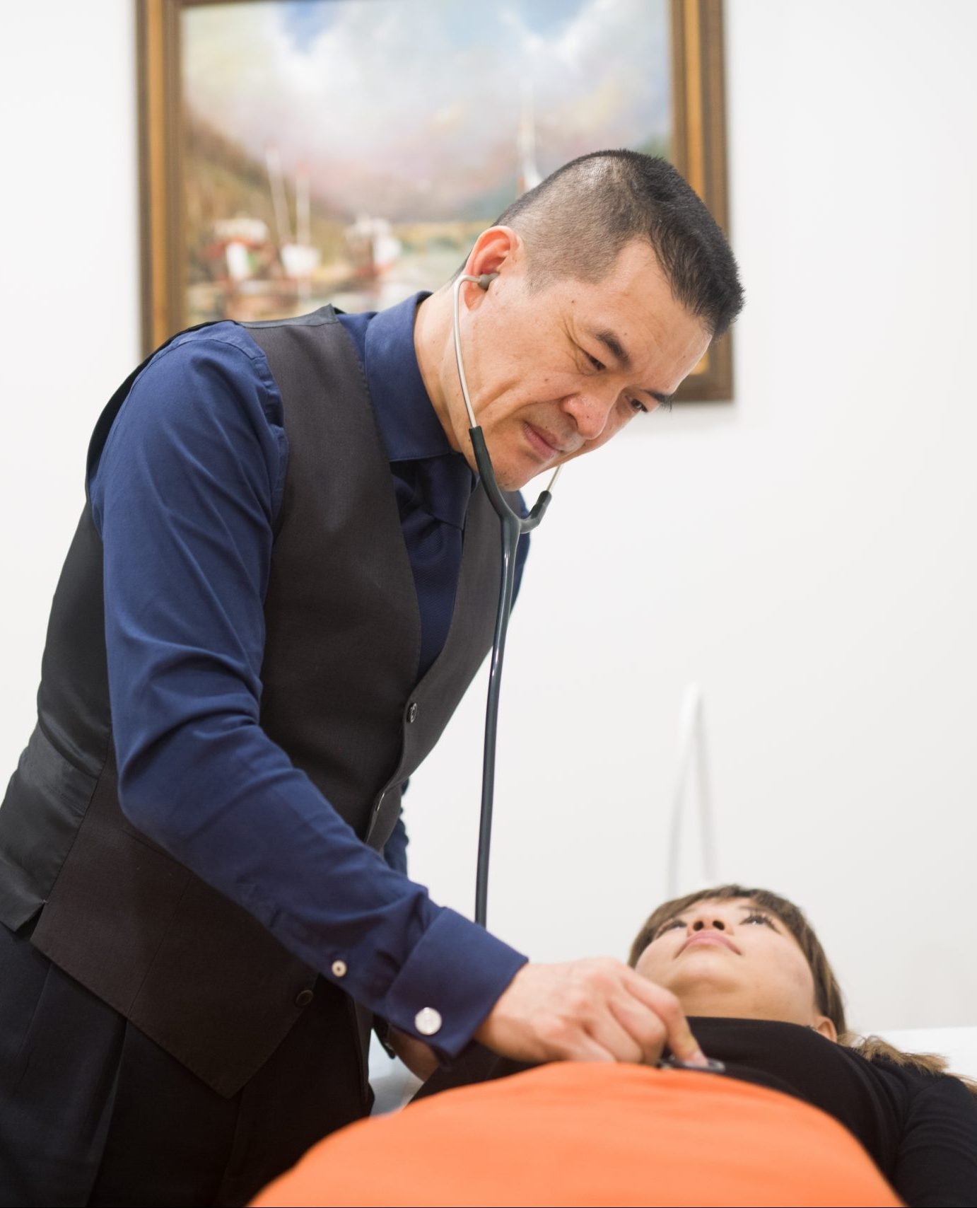 Dr. Kan Yuk Man | Senior Gallstones Surgeon